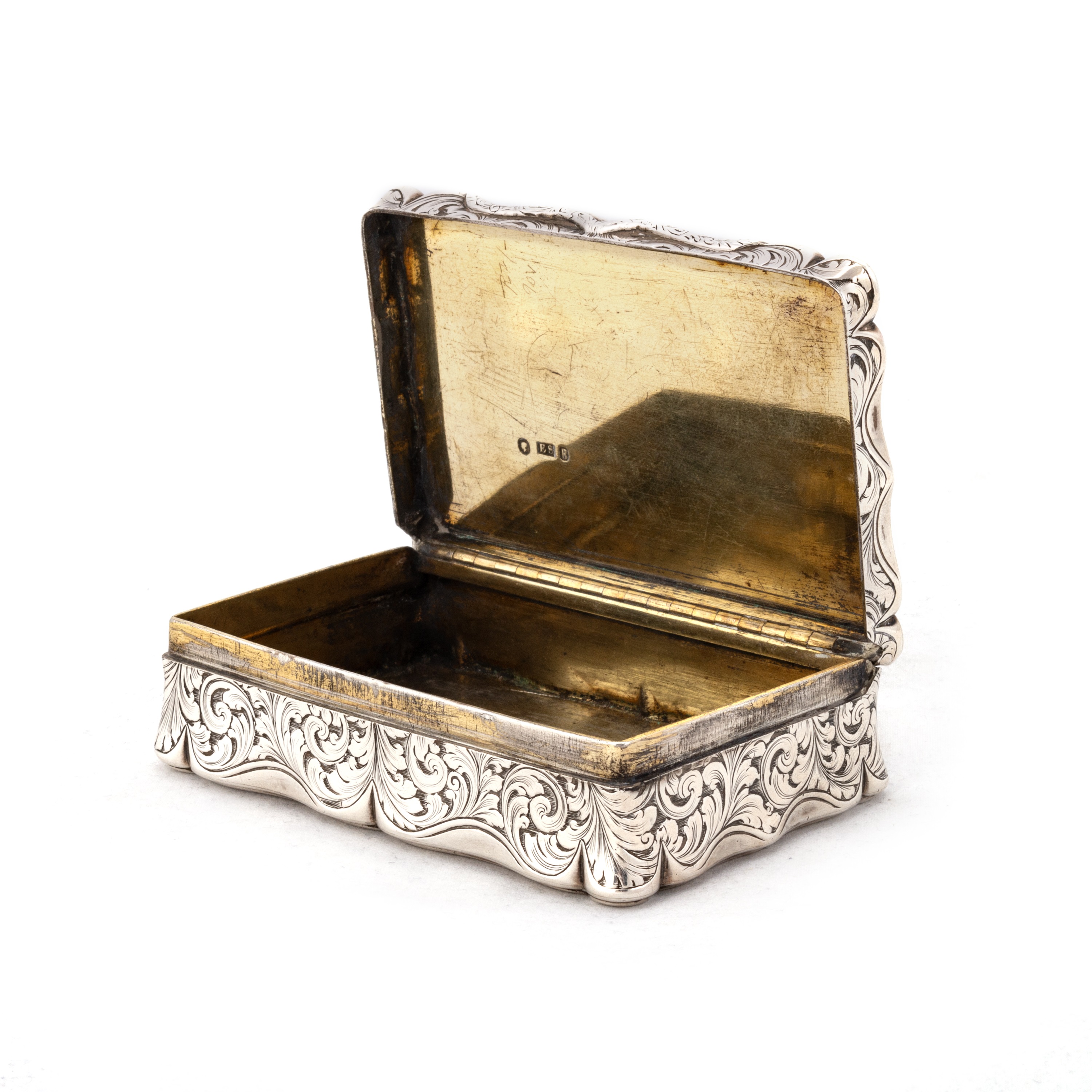 Lot 402 - A LARGE VICTORIAN SILVER TABLE SNUFF BOX