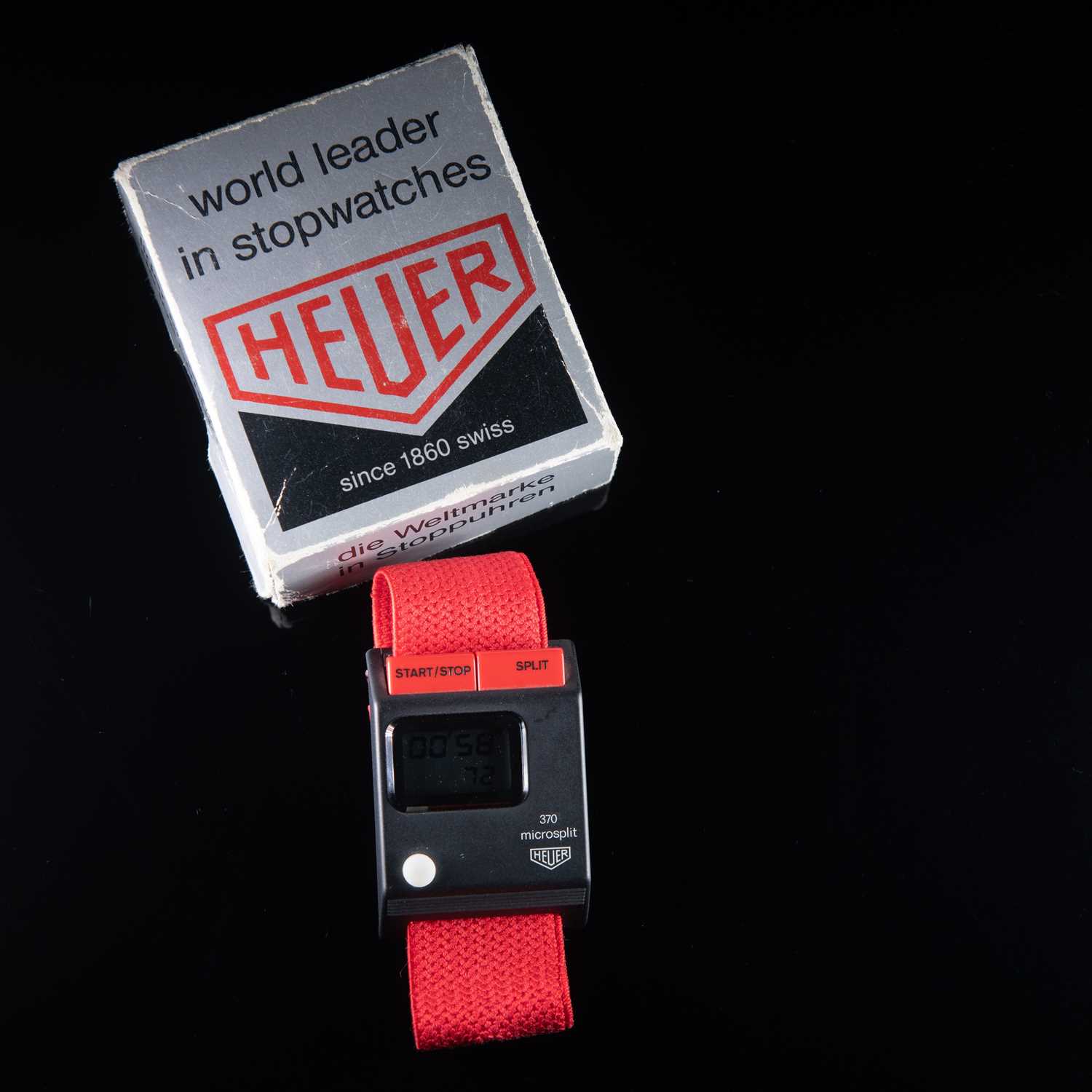 Lot 562 - A GENTS HEUER 370 MICROSPLIT WRIST TIMER