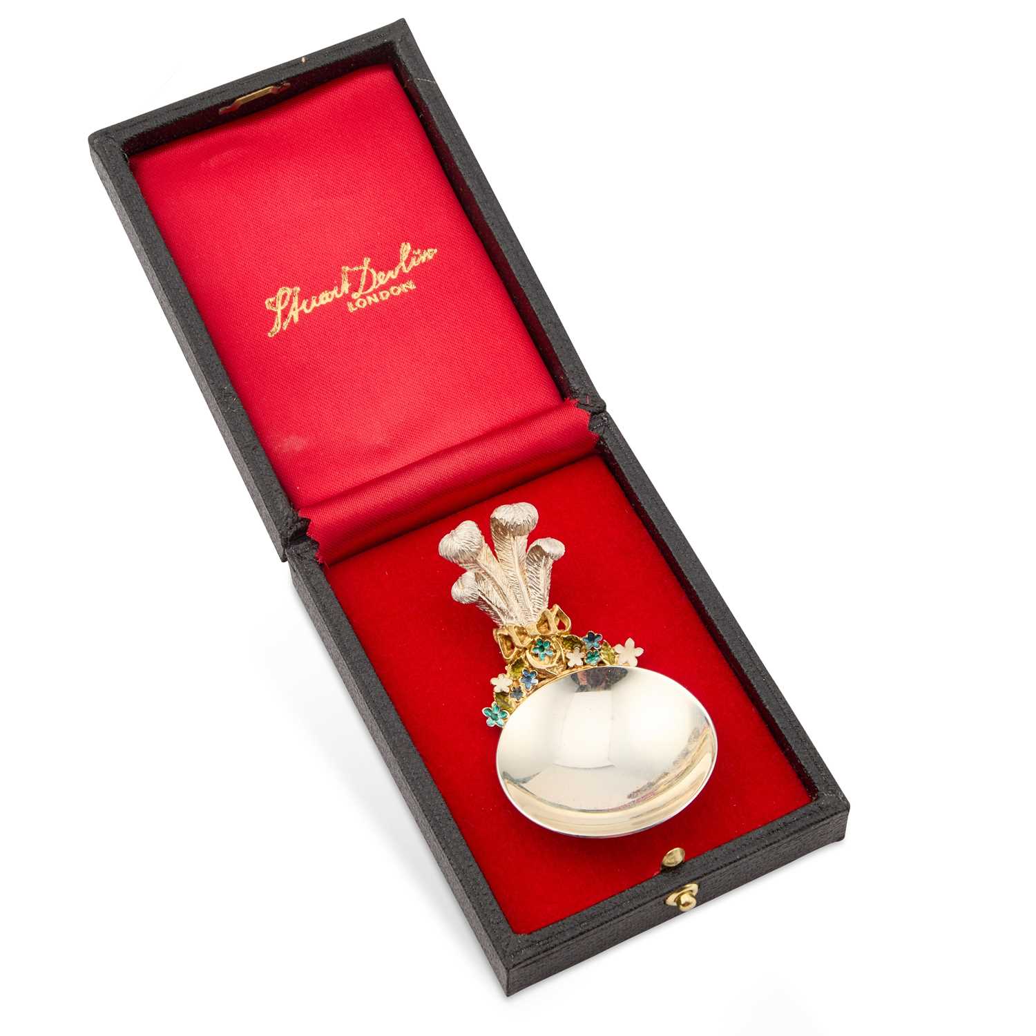 Lot 294 - STUART DEVLIN: AN ELIZABETH II PARCEL-GILT