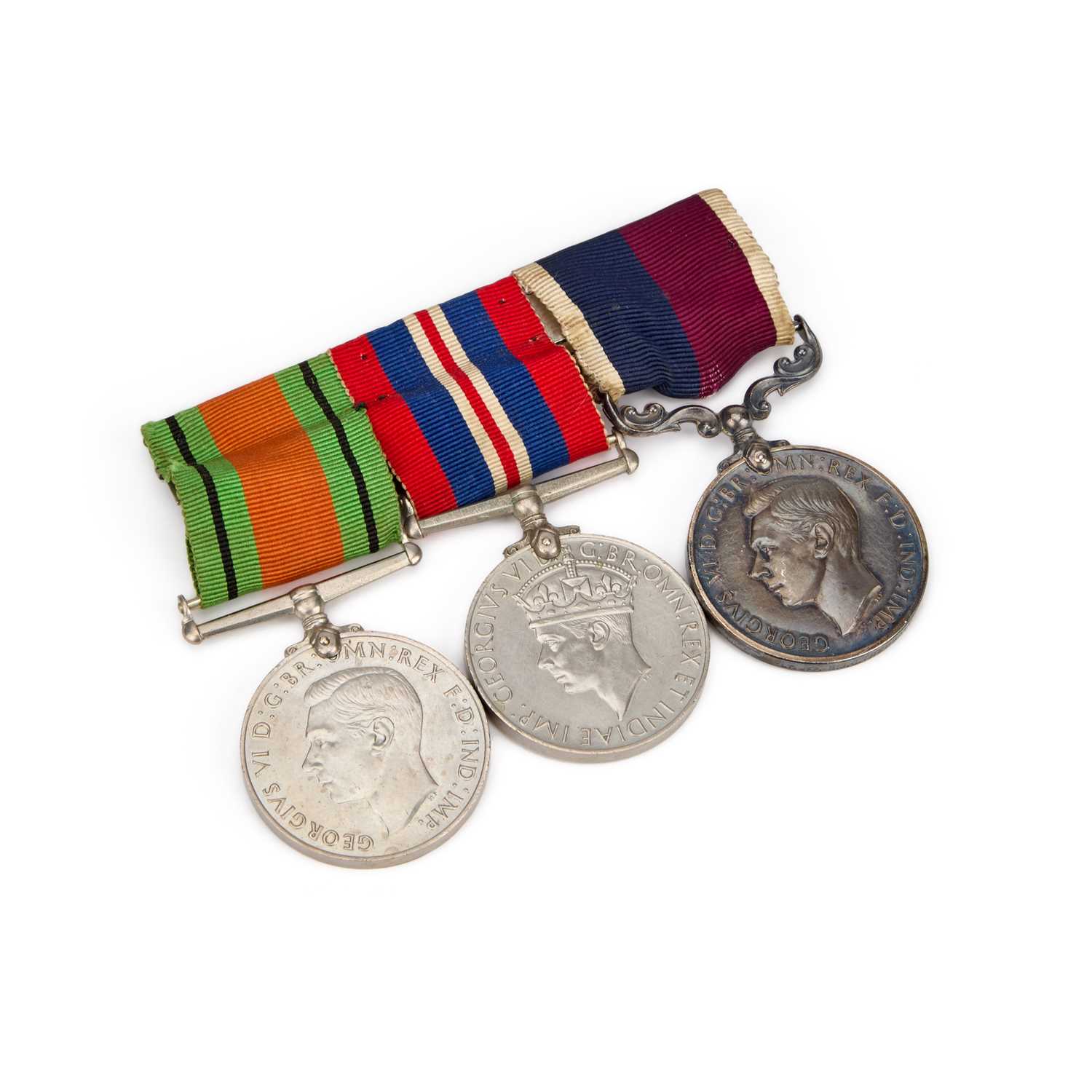 Lot 32 - A SECOND WORLD WAR GEORGE VI RAF LONG SERVICE