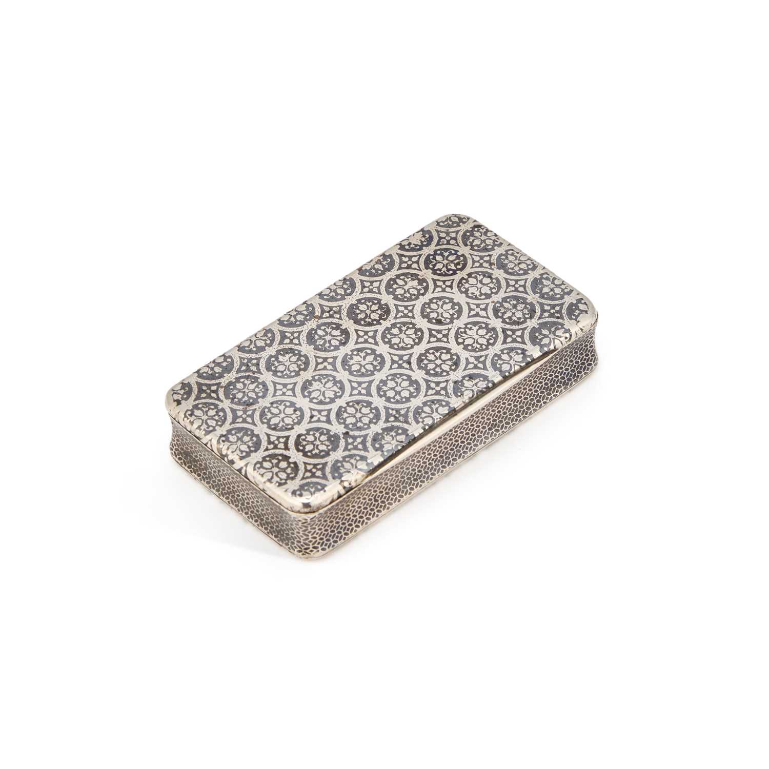 Lot 167 - AN EARLY 19TH CENTURY FRENCH SILVER AND