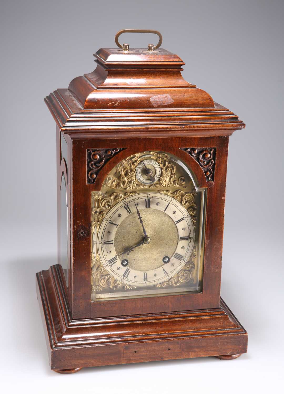 Lot 335 - A MAHOGANY TABLE CLOCK, CIRCA 1900