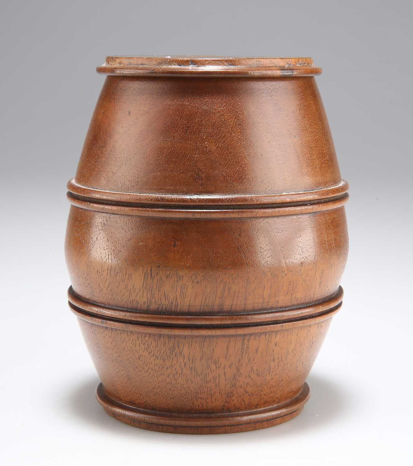 Lot 422 - A 19TH CENTURY TURNED WALNUT BARREL-FORM