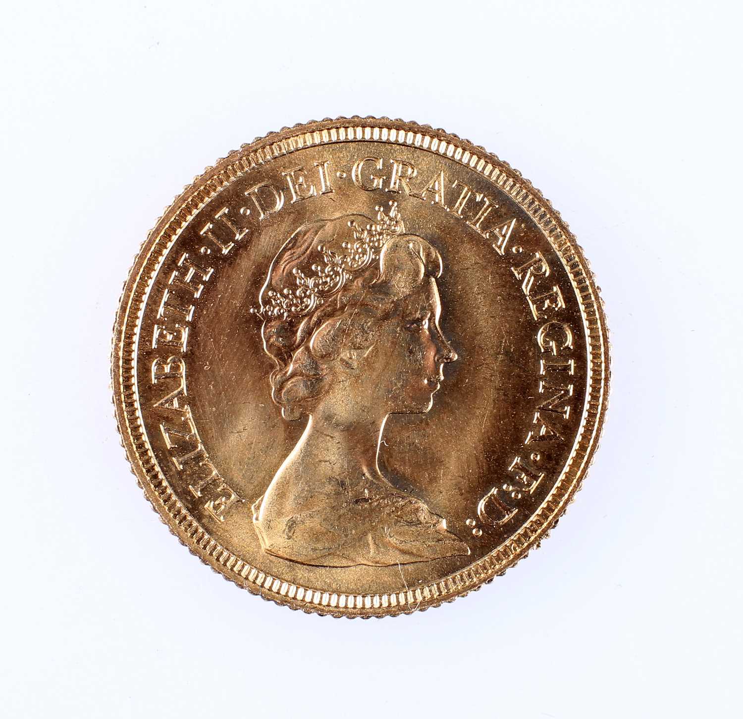 Lot 2192 - ELIZABETH II (1926-2022), SOVEREIGN